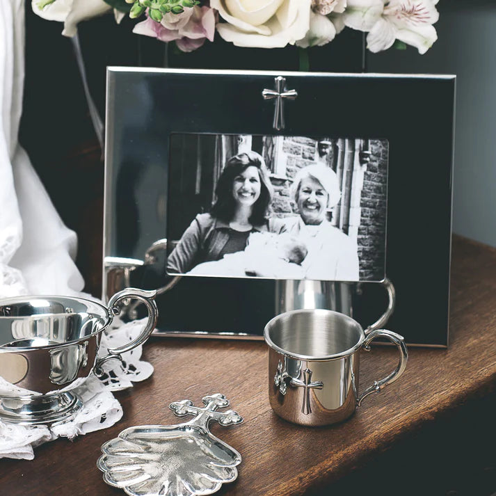 Salisbury Wide Border Frame with Cross-Horizontal : 4 x 6 – Protocol